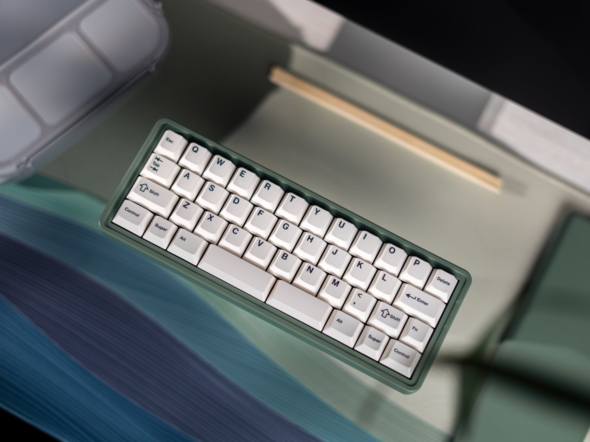 [Pre-order] Minimi40 Custom Keyboard Kit Keebz N Cables