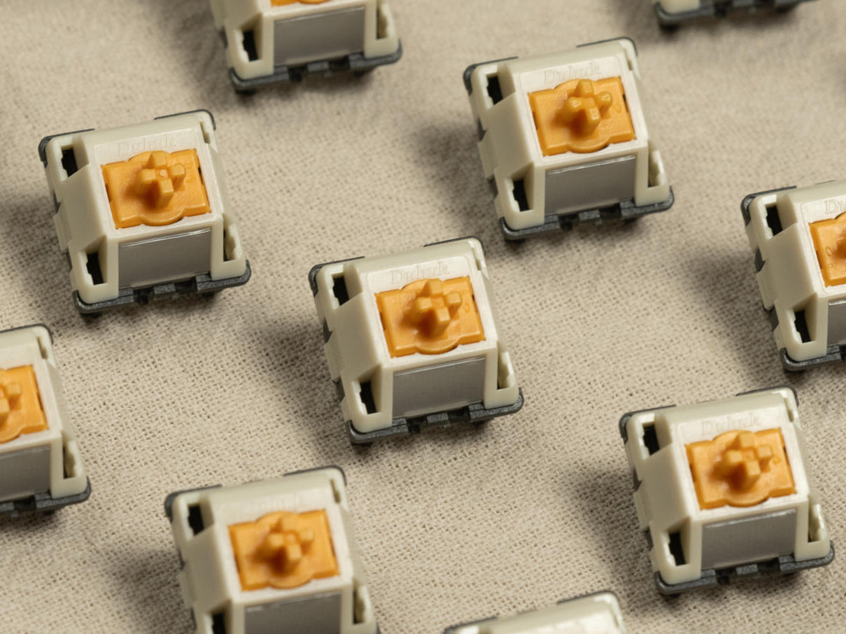 Moyu Studio x XCJZ Snow Grape リニア スイッチ | Keebz N Cables