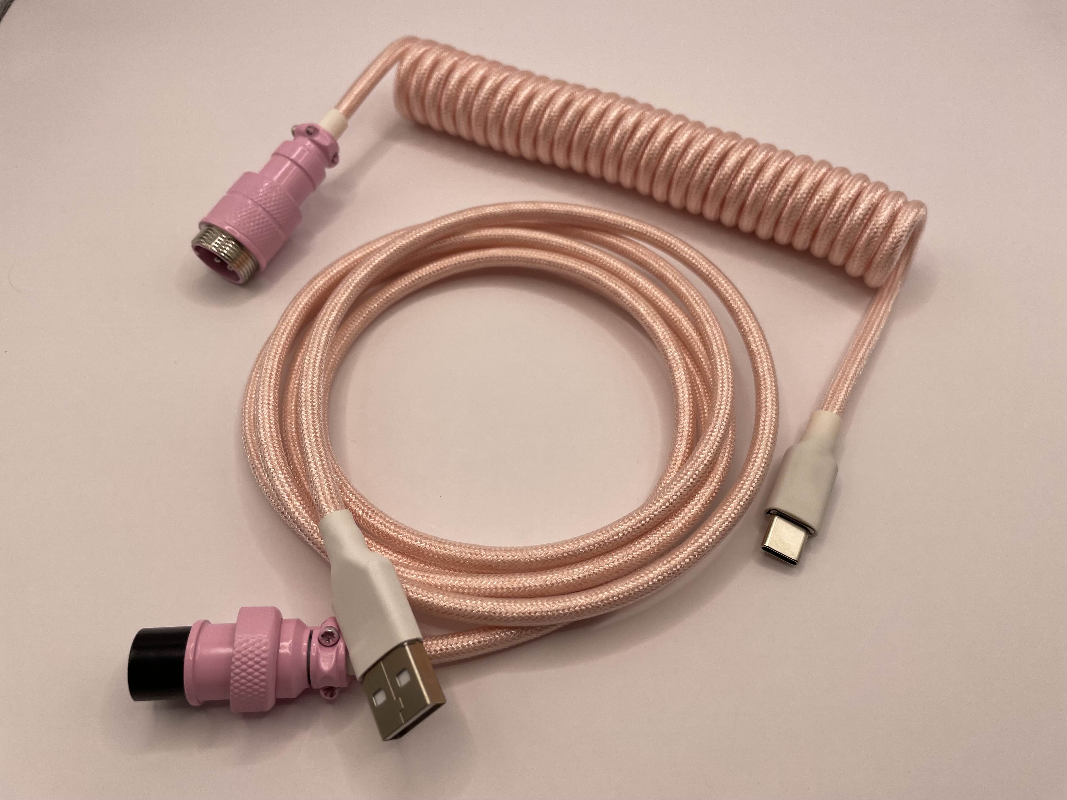 Strawberries & Cream Mechanical Keyboard Coiled Cable GX16 – Keebz N Cables